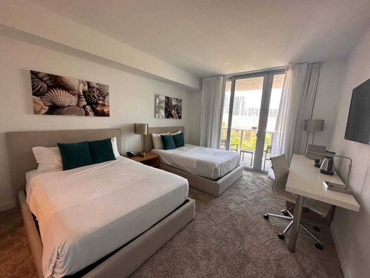 Copy Of Apartamento Estudio 2 Camas Full Con Una Vista Increíble - Hallandale Beach, FL