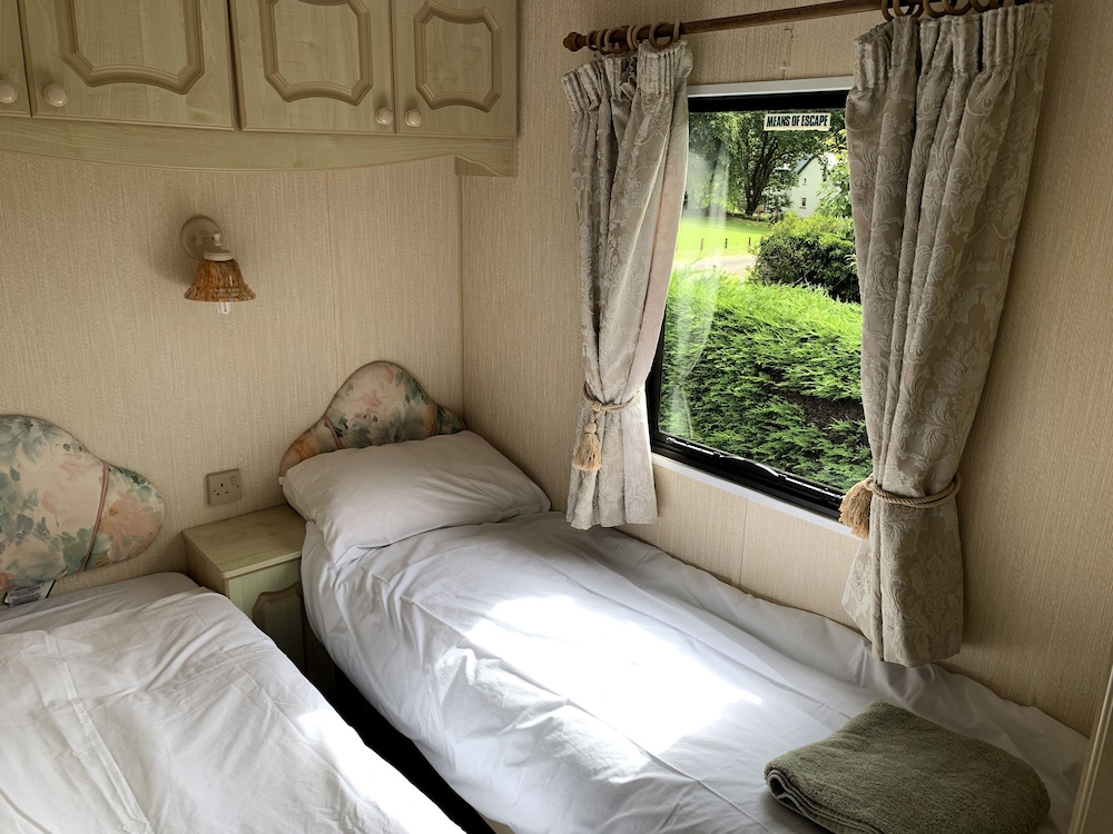 Discover Your Perfect Highland Retreat In Our Static Caravan Near Glencoe. - Ballachulish
