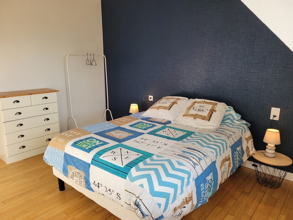 Maison Rénovée à 900 m de la mer - Plovan | Vrbo