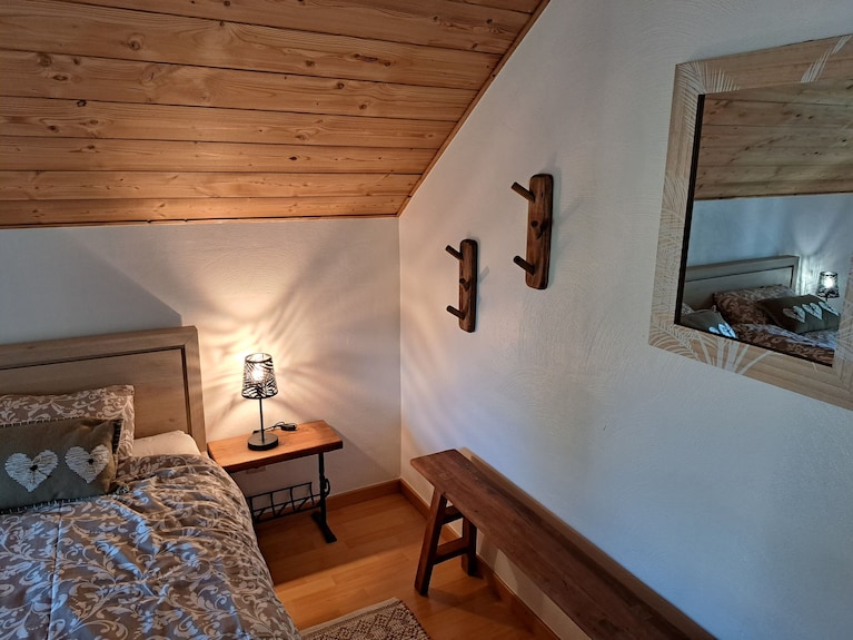 Les Marmottes-house-family-private Bathroom-countryside View - Houffalize