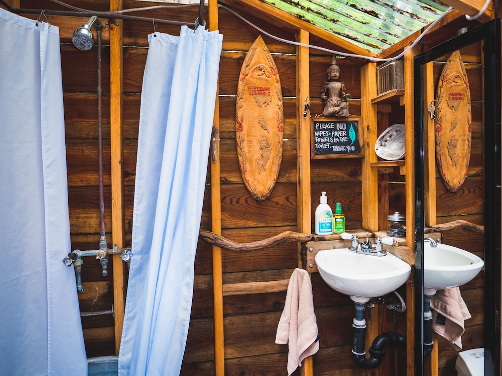 Savasena Surfer's Retreat - Scotts Valley, CA