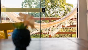 Apartamento superior, cozinha americana, vista para a cidade | Área da propriedade