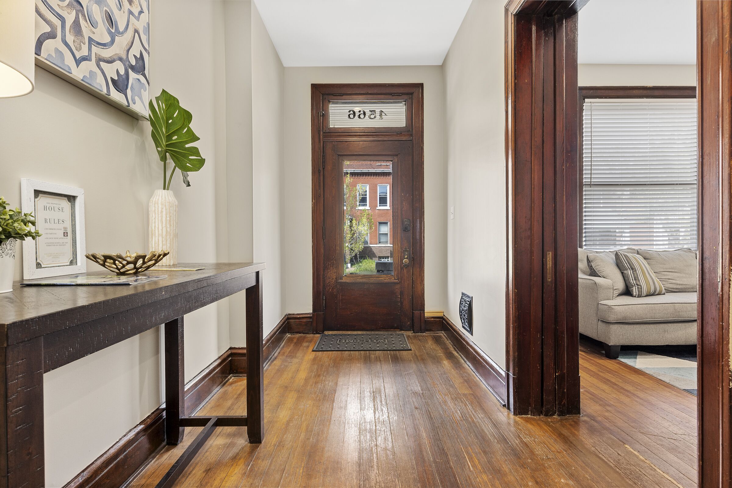 Historic Cozy Forest Park Home @ Perfect Family Getaway Near Downtown - Saint-Louis, MO