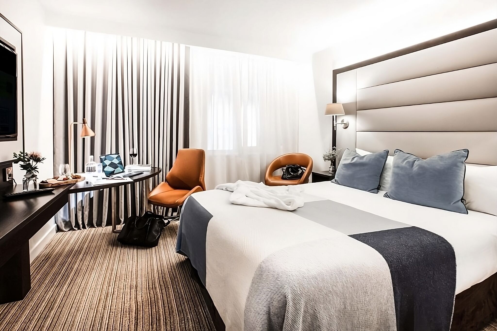 Ensuring A Comfortable And Memorable Stay! Elegant Hotel In Dublin City Center - Dublin