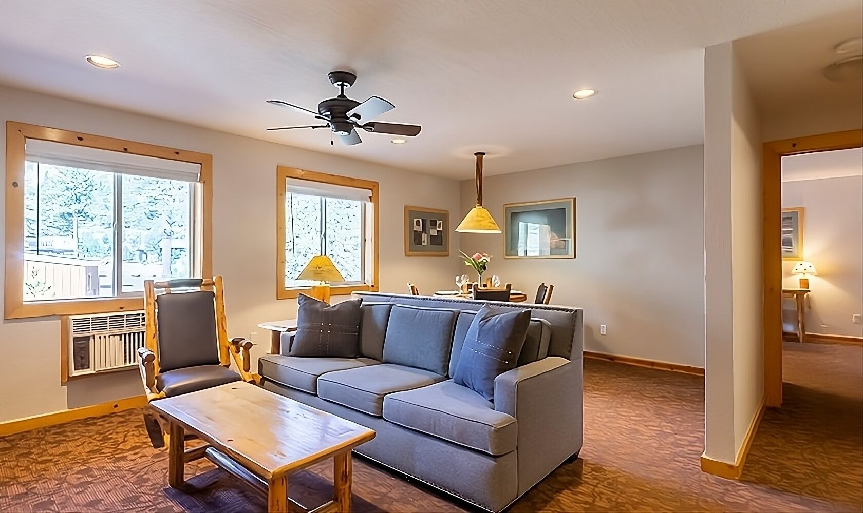 Your Mountain Hideaway! Free Parking, Outdoor Spa Tub, Full Kitchen! - Tahoe City, CA