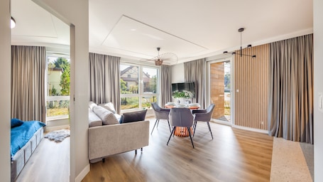 Apartament (4) | Sala de estar | TV de ecrã plano . Apartamenty Sun & Snow Baltic Line