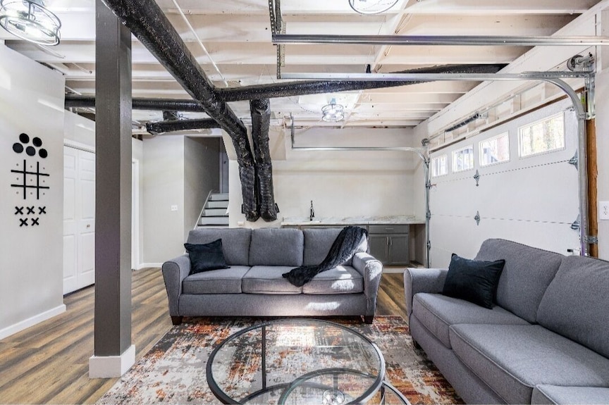 The Blissful Hideaway W/ Large Backyard, Jacuzzi And Two Connecting Decks - Villa Rica, GA