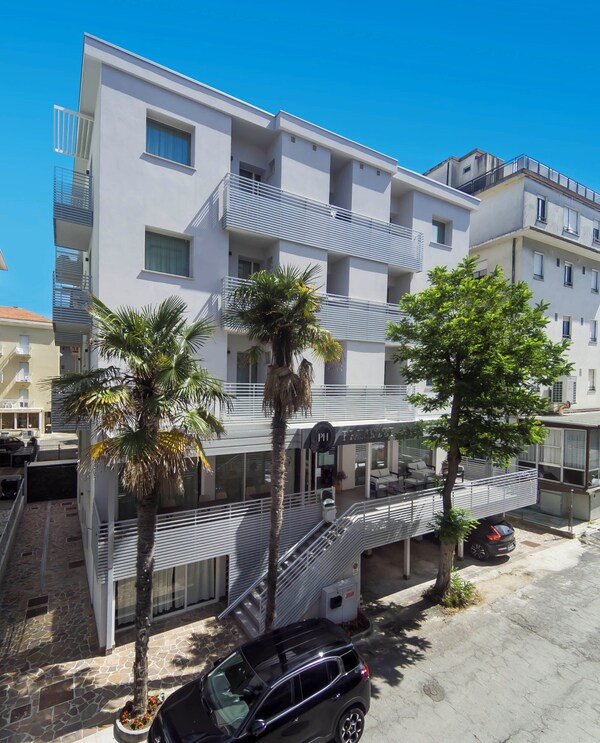 B&b Primrose Residence Hotel - Rimini