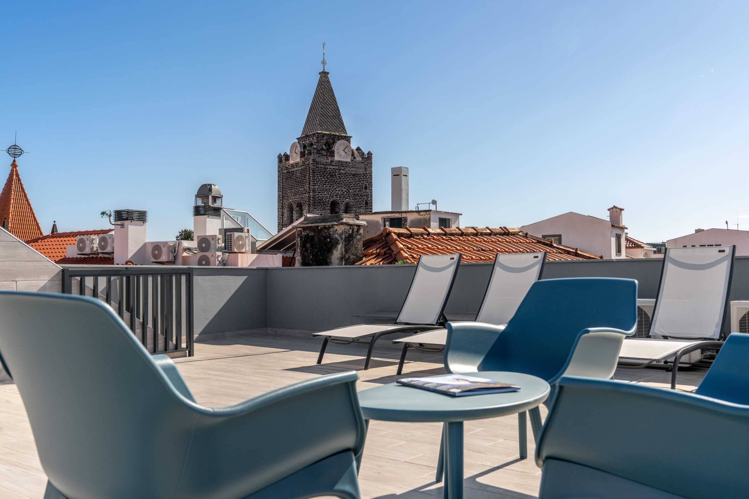 Apartamento conforto, 1 cama Queen e sofá-cama, para não fumantes | Terraço/pátio