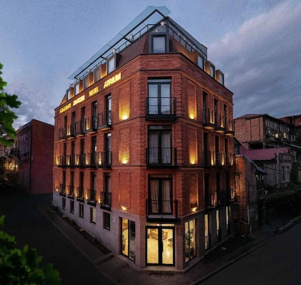 Bridge Boutique Hotel - Tbilisi