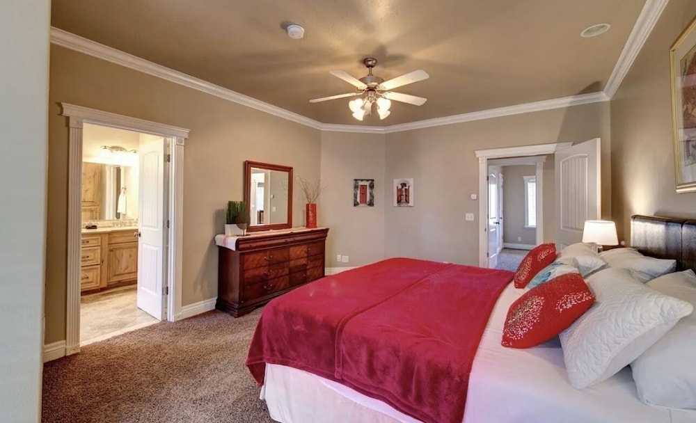 3 Bedroom Beautiful Home Minutes From Capitol Reef National Park - Capitol Reef National Park