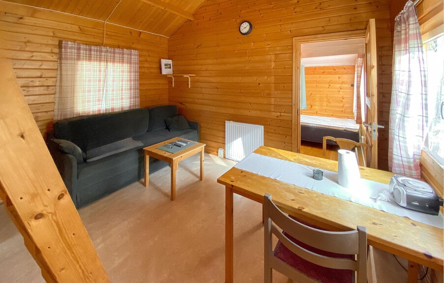 Underbart Hem I Nybro Med Wifi - Nybro