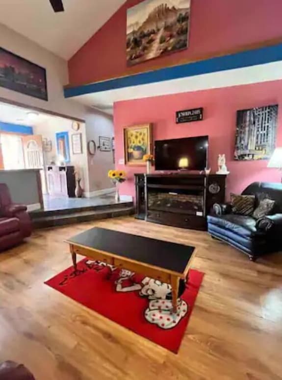 Our Upgraded Home On An Acre - Tohono Chul Gardens, Galleries, and Bistro