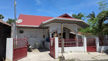 Fachada da propriedade