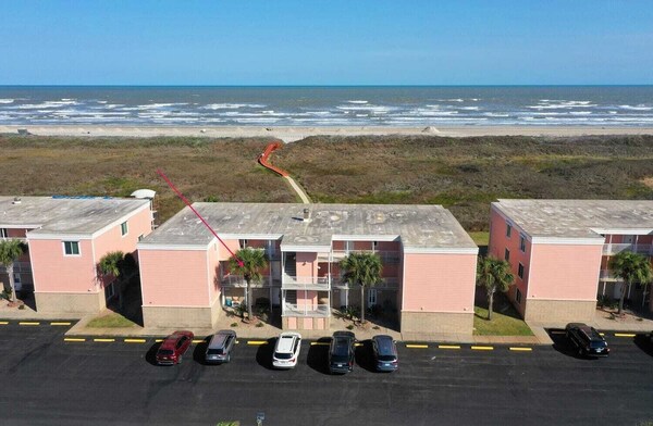 Ocean View W/ Pool, Tennis/pickleball, Beach Access Summer Love By Avantstay - Corpus Christi, TX