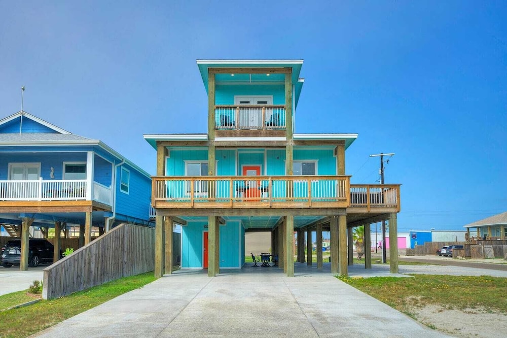 50 Shades Of Blue By Avantstay View+boat Parking - Port Aransas, TX