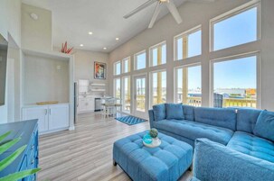 Casa (2 Bedrooms) | Interior