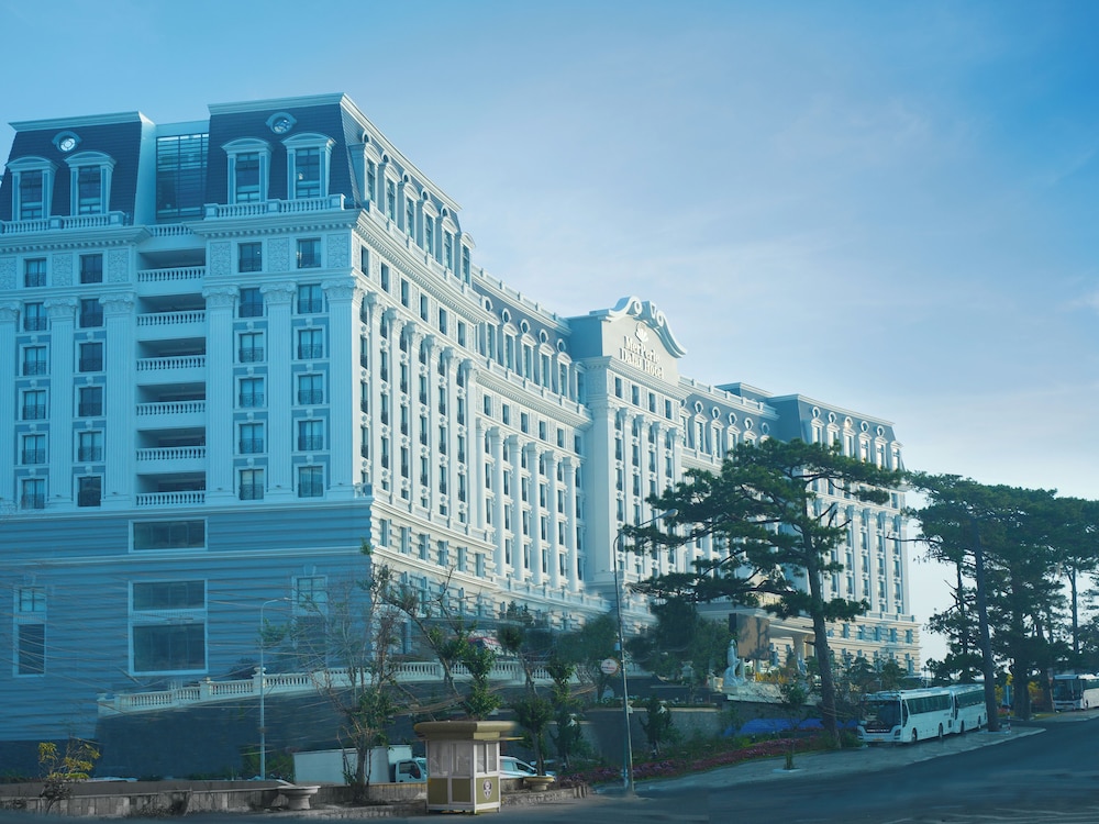 Merperle Dalat Hotel - Dalat