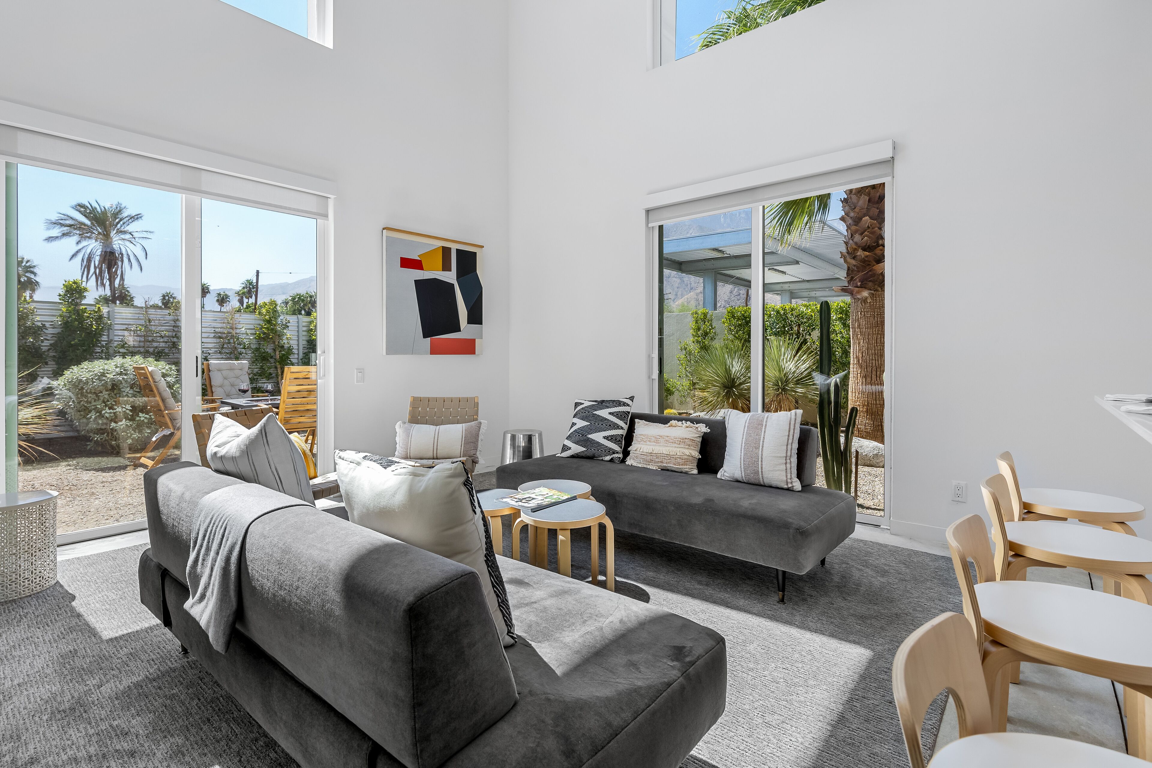House Of Light - Bright Modern 4br Townhome - Palm Springs, CA