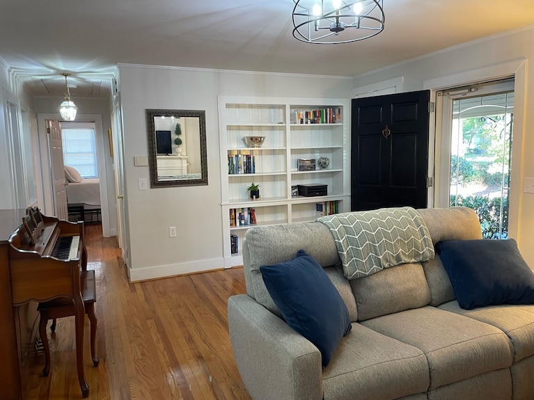 3 Bedroom, 2 Bath Home Less Than A Mile From The Masters! - Augusta, GA