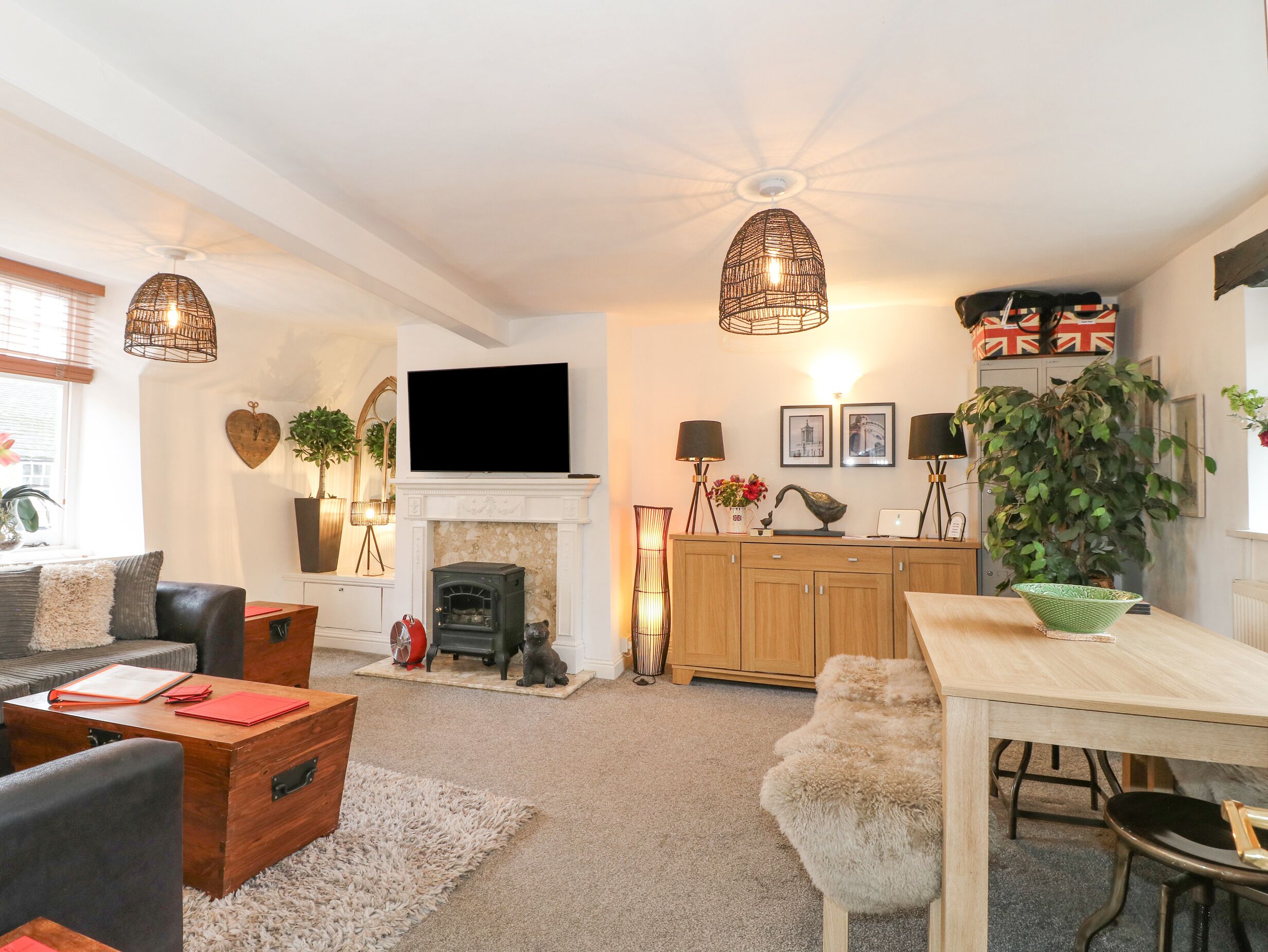 Flat 2, The Maltings, Family Friendly, With A Garden In Oakham - Rutland