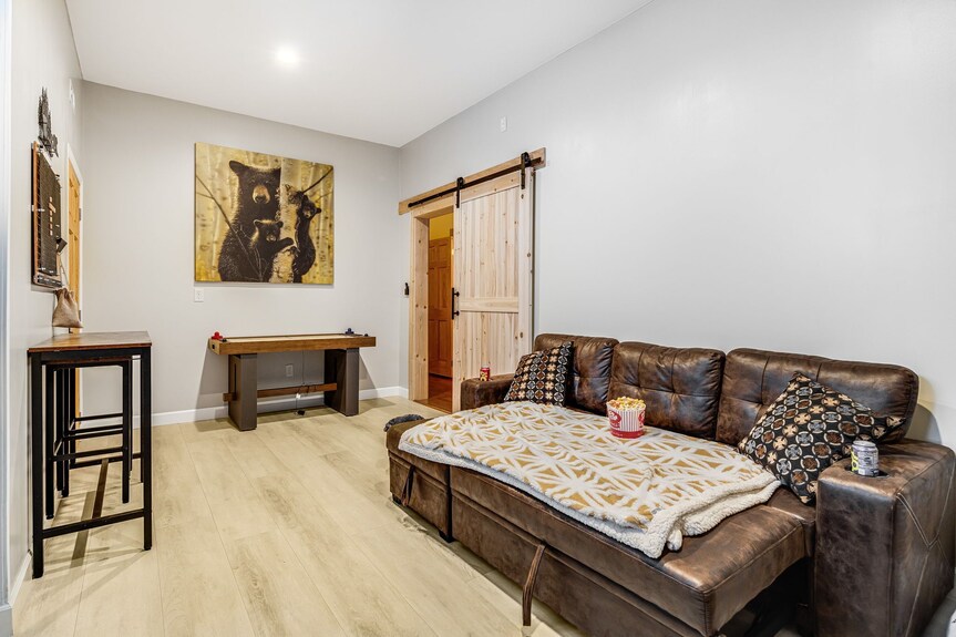 Close To Skiing/tubing Hot Tub Sauna Child/pet Friendly Game Room - Lake Junaluska, NC