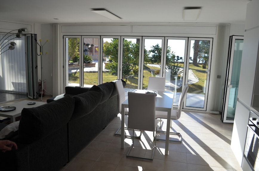 Homerez - Apartamento Espacioso En Tarragona + Piscina - Tarragone