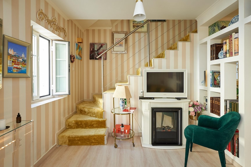 Homerez - Apartment In Estoril - Cascais