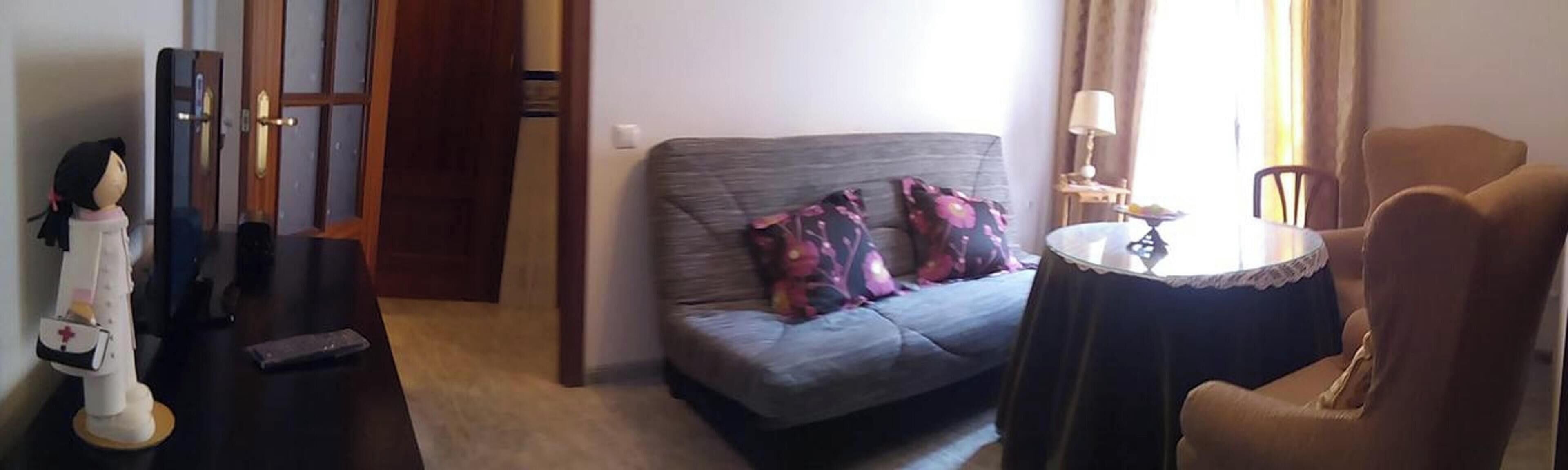 Homerez - Apartment In Plasencia - Plasencia