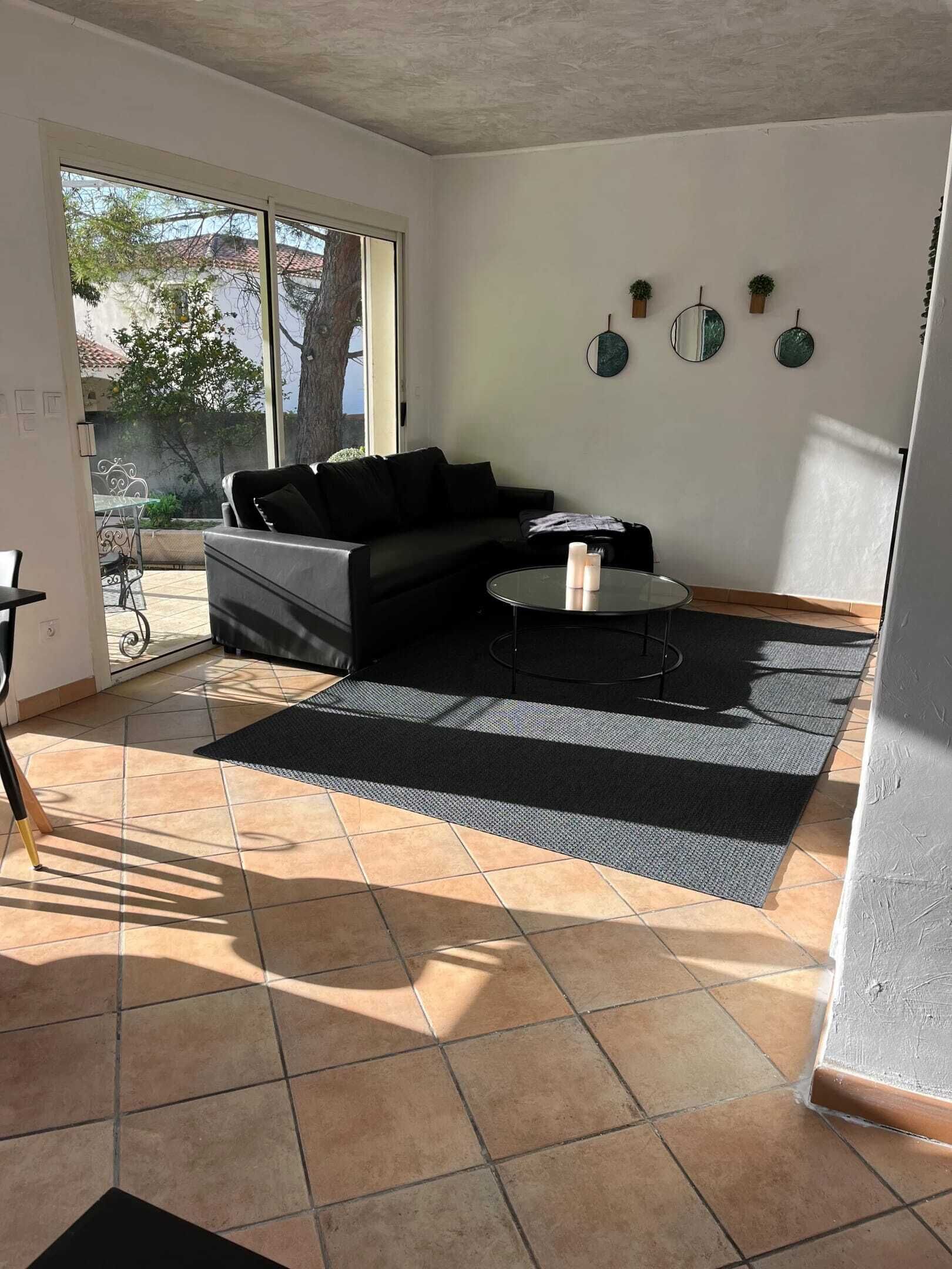 Homerez - Maison Charmante à Cassis Avec Piscine Privée - Aubagne