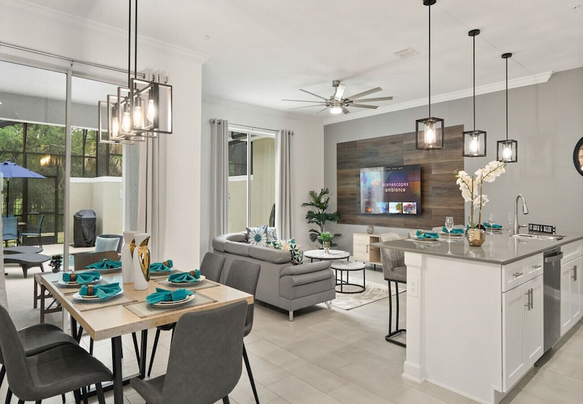 Awesome Townhouse 4bed/3bath/pool/5min Disney - Kissimmee, FL