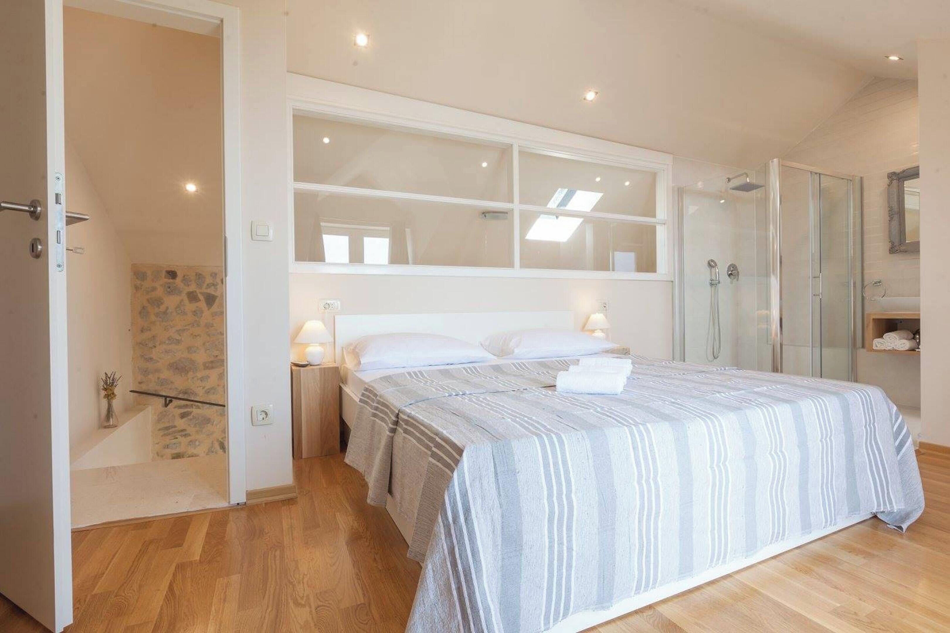 Homerez - Villa éLégante à Podgora Avec Piscine Privée Et Vue Sur Mer - Tučepi