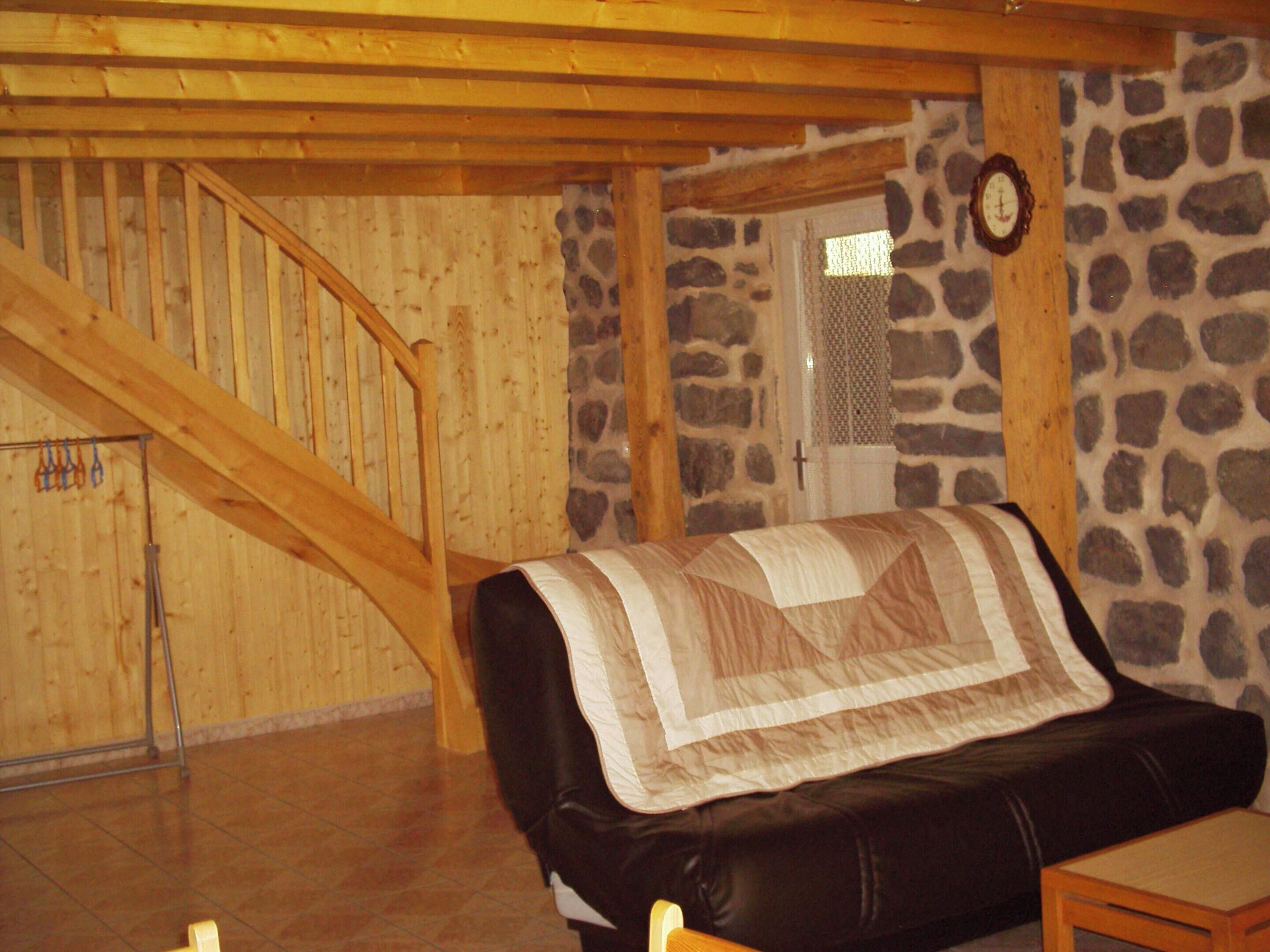 Homerez - Maison De Vacances Landos - Lac de Naussac