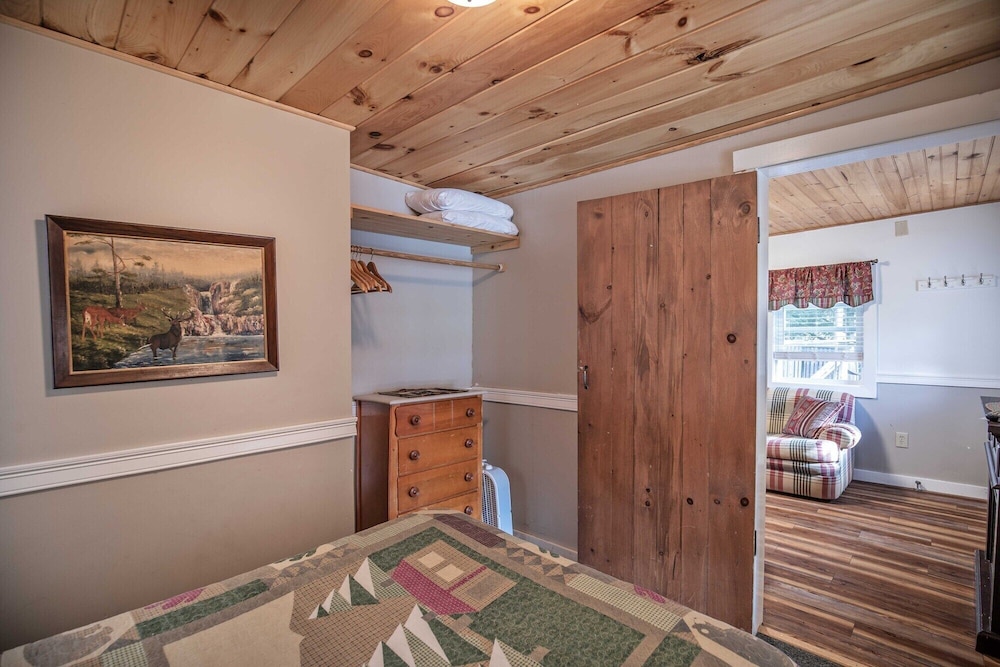 The Mount Lincoln Homeaway From Home At The Pemicabins - Franconia, NH