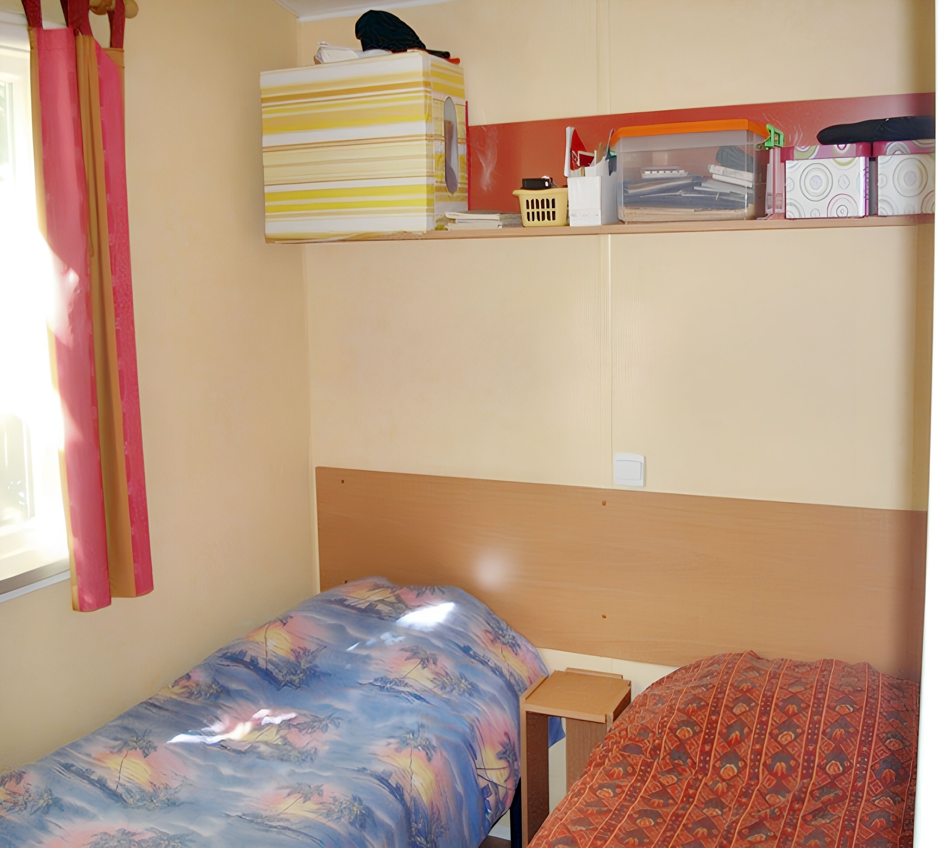 Homerez - Bungalow Charmant à Sampzon 32 M² Avec Vue Montagne - Sampzon