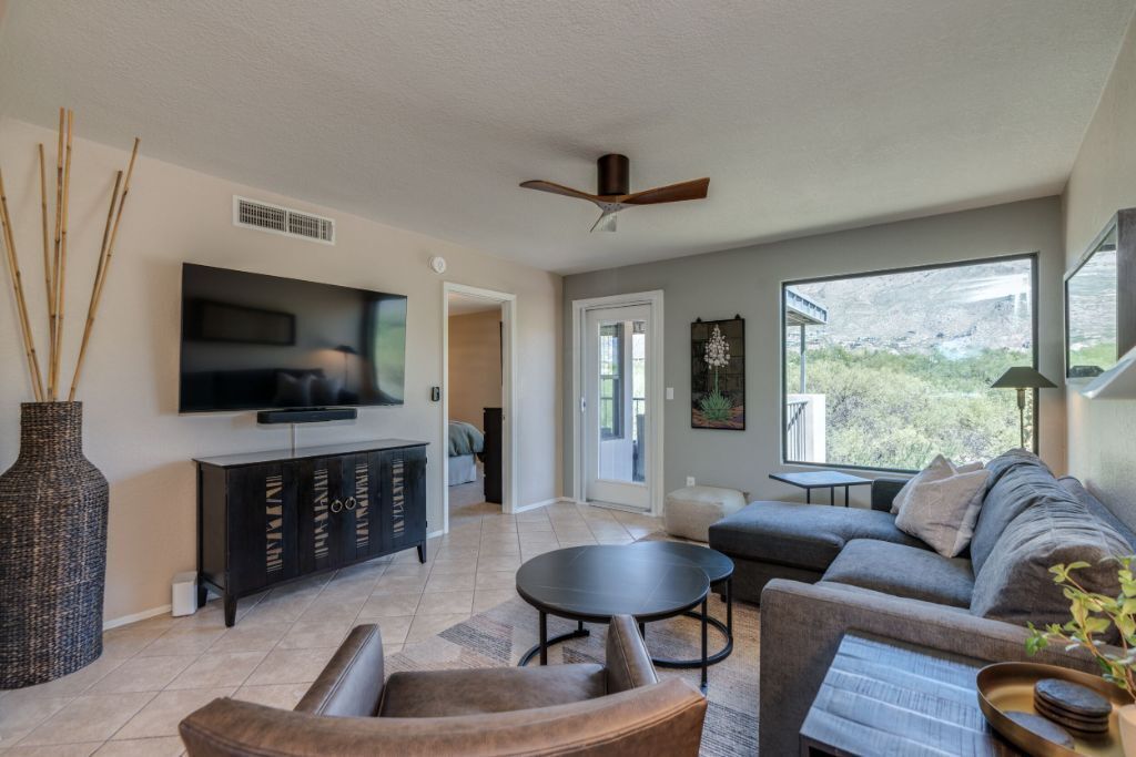 Spectacular Mountain View! Private Second Floor, Two Bedroom, Two Bath Condo - Catalina Foothills, AZ