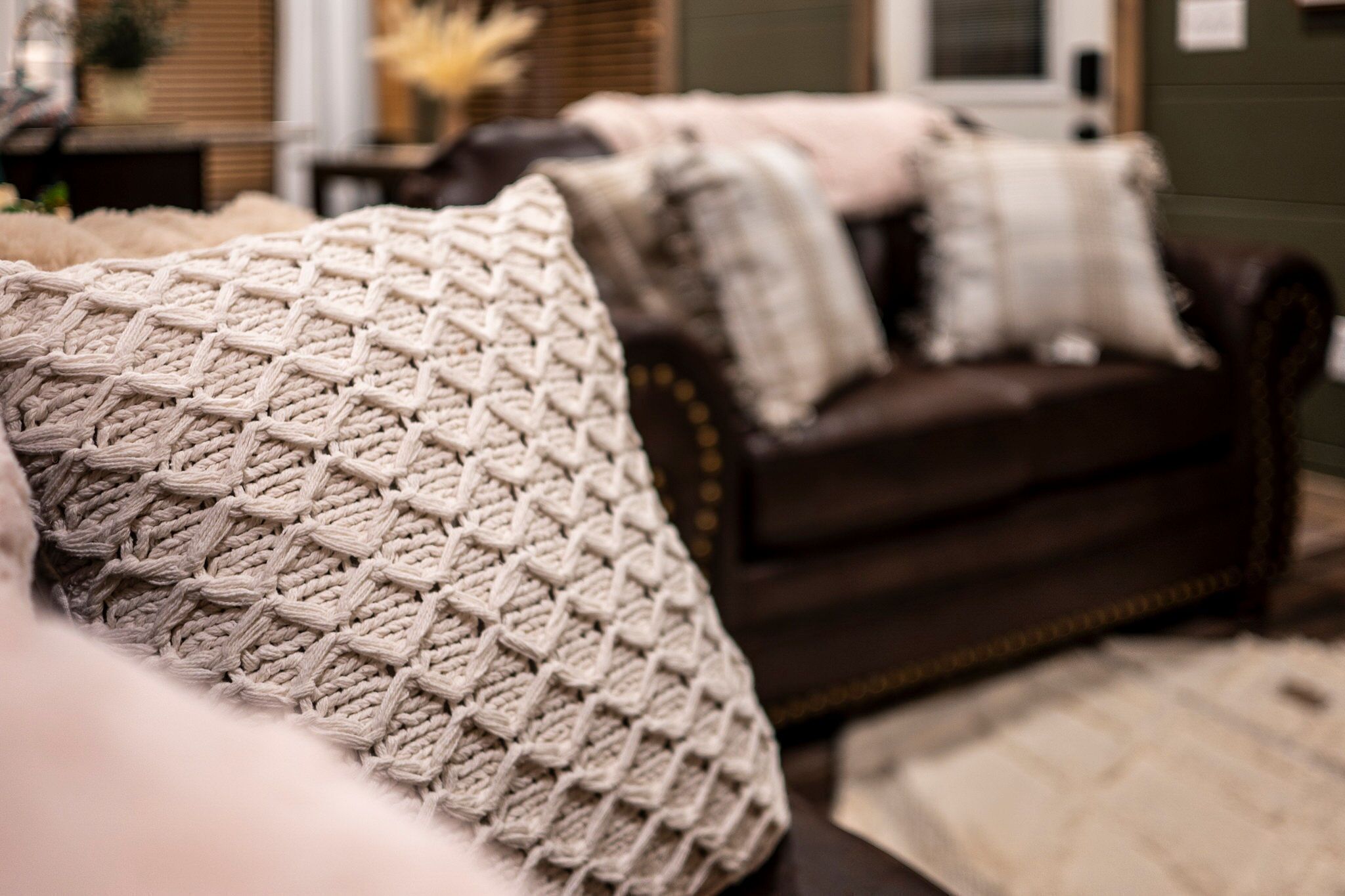 Sleeps 12!  Rare Private Pool  Dollywood 5 Mins  Hot Tub  Minutes To Gsmnp! - Sevierville, TN