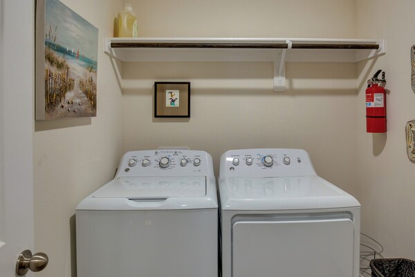 Game Room + Walk To Beach: Gun Barrel City Gem! - Tool, TX