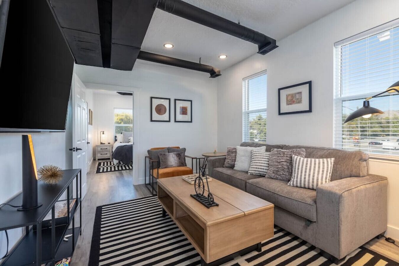 The Barber Suite-near Downtown, 35 Mins To Skiing! - Salt Lake City, UT