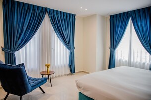Suite Executiva | Cortinas/cortinados opacos, quartos insonorizados