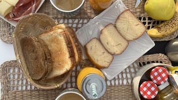 Pequeno-almoço continental diário incluído
