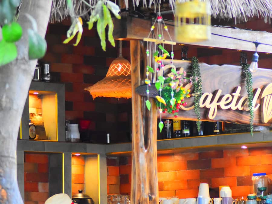 Café da manhã continental grátis todos os dias