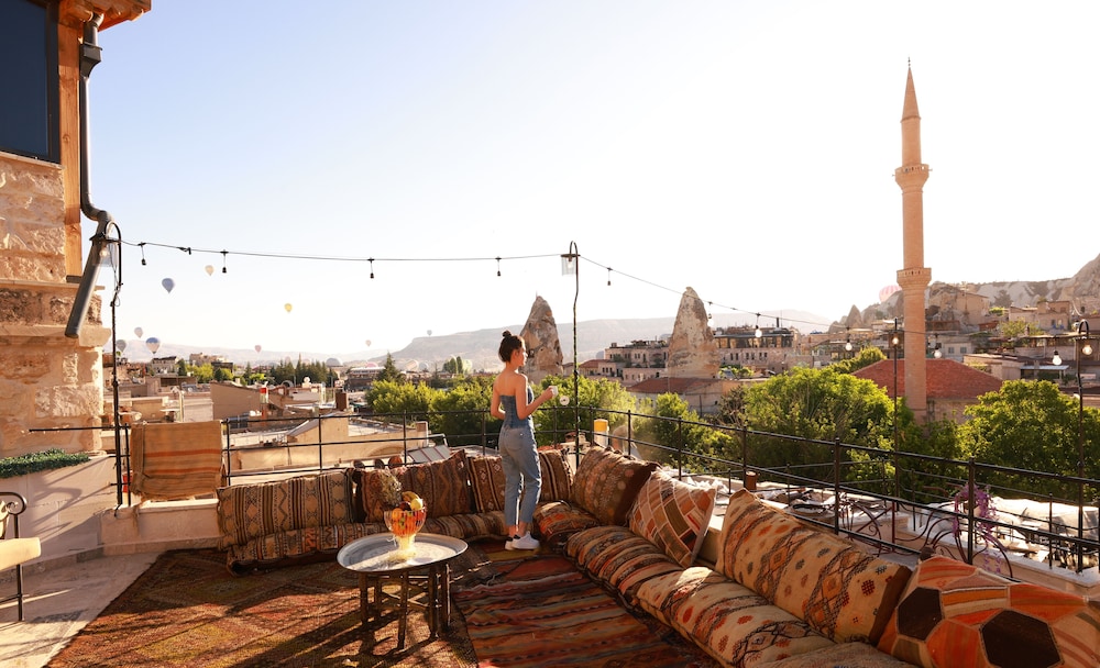 Noah's Ark Cave Hotel - Cappadocia