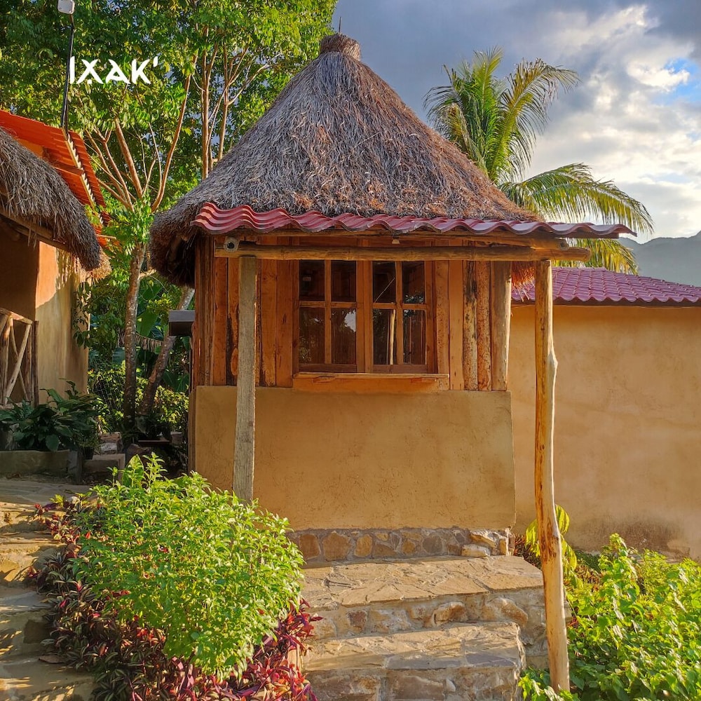 Ixak Cabañas - Querétaro