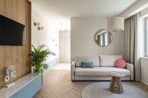 Apartamento luxo (Baltic Wave 1) | Roupas de cama premium, edredons de pluma, cofres nos quartos