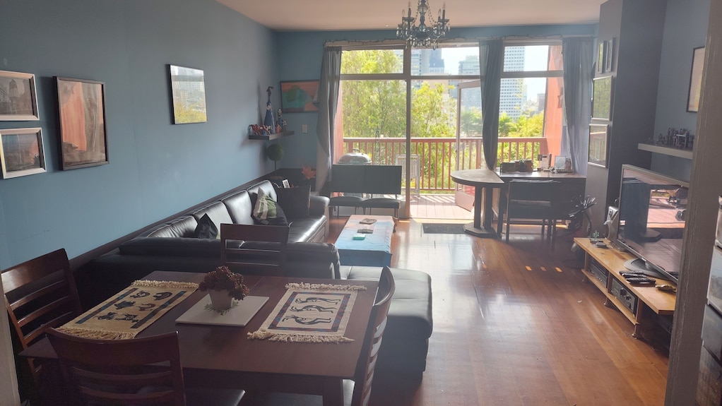 North Beach-telegraph Hill Apartment With View, Private Garden And Deck! - San Francisco, CA