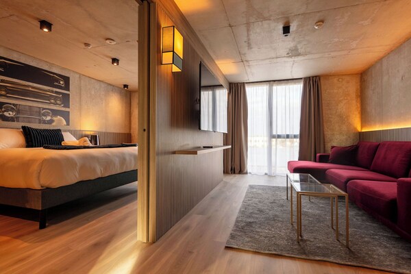 Ki Space Hotel & Spa, Près De Disneyland Paris - Serris