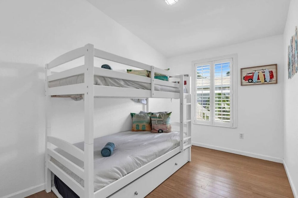 Casa De Playa! Cozy Tropical Getaway, Sleep 8! - Marathon, FL