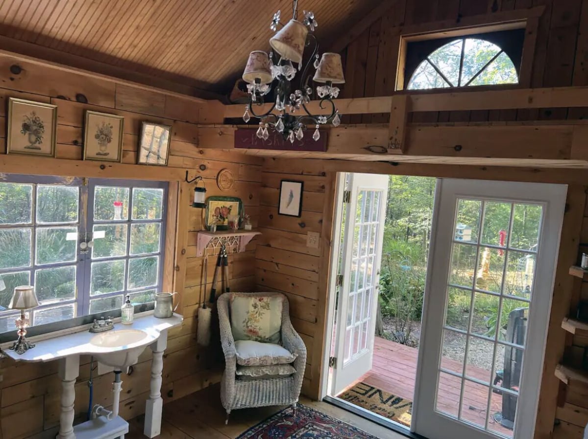Peaceful Mountain Chalet and Garden House on six acres minutes from ...