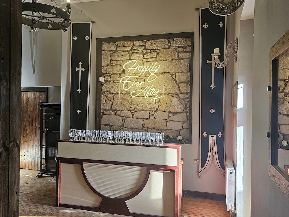 Broomhall Castle Hotel - Stirling